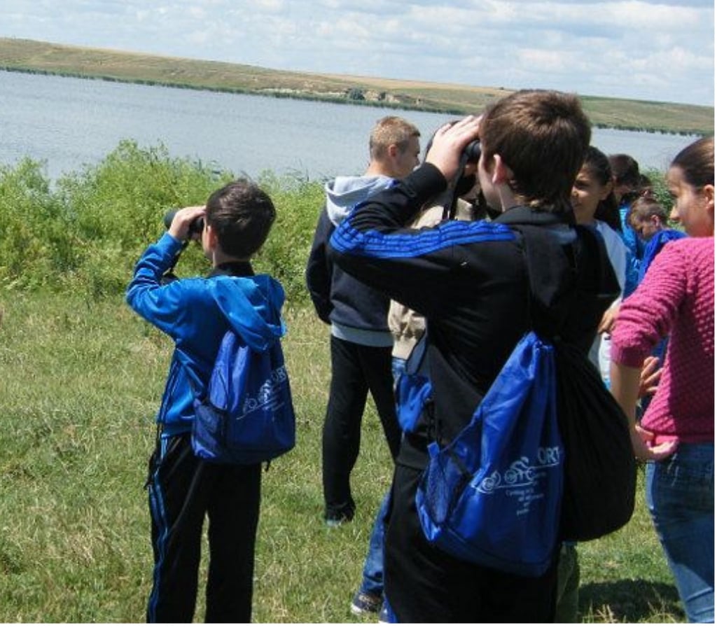 O nouă tabăra ecologică la Lacul Strachina • Societatea Ornitologică Romană